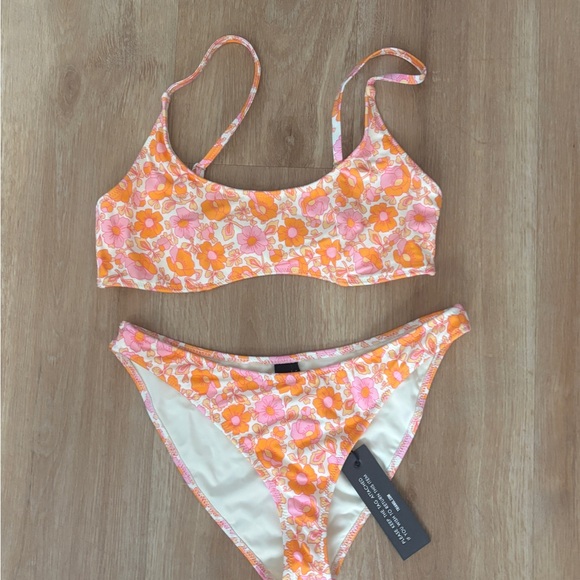 triangl swimwear | Swim | Triangl Floral Bikini Size L | Poshmark